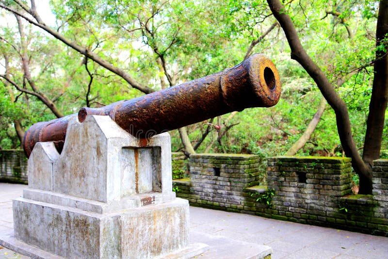 Forte antigo de Chiwan imagem de stock. Imagem de carro - 102124497