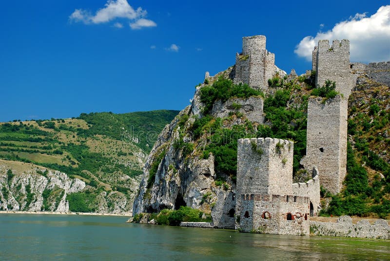 Forteresse photo stock. Image du forteresse, danube, antique - 7082256