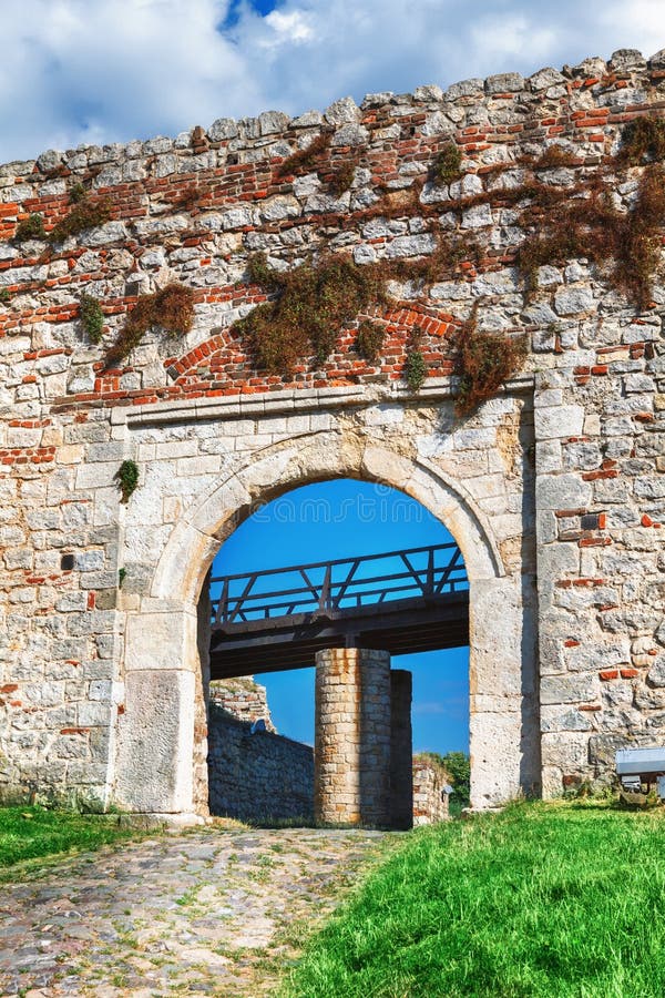 Forteresse Ou Beogradska Tvrdjava De Belgrade Kalemegdan Image stock ...