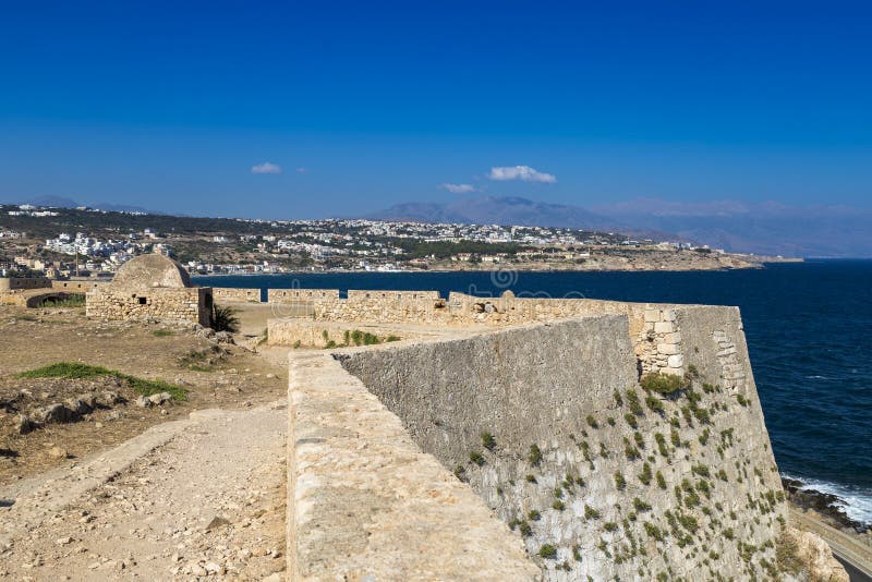 Fortezza, Rethymno, Creta immagine stock. Immagine di fortezza - 76734425
