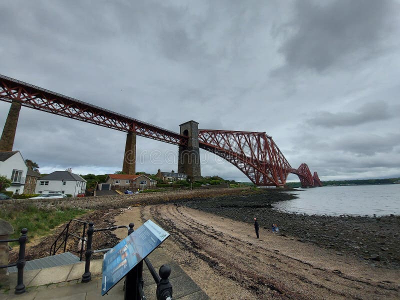 Forth railway Bridge editorial photography. Image of railway - 183764227