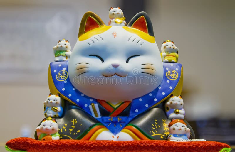 Fortune cat stock image. Image of eight, japen, fortune - 14675839