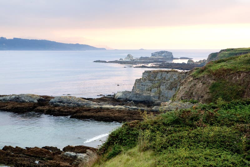 Foto de la costa gallega foto de archivo. Imagen de nubes - 23846072