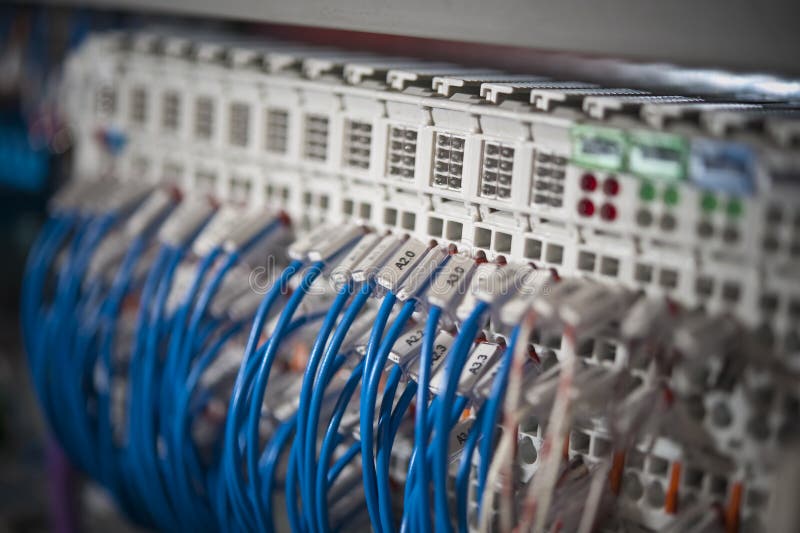 53,880 Cableado Desordenado Fotos de stock - Fotos libres de regalías ...