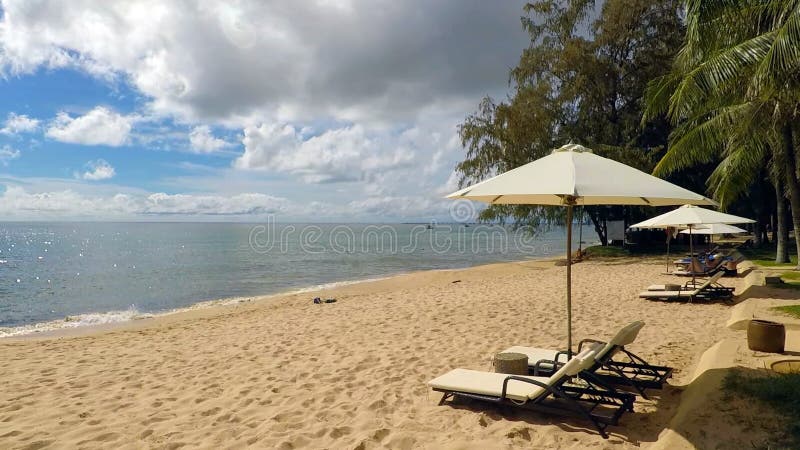 A Great Place for Privacy on the Pacific Ocean. Stock Image - Image of ...