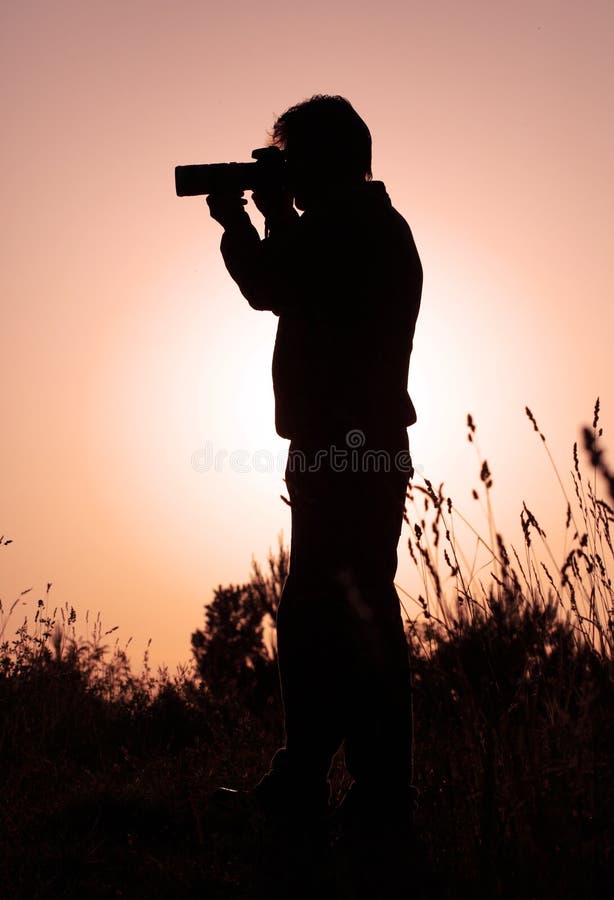 Schattenbild Des Fotografen. Stockfoto - Bild von dämmerung, attraktiv ...