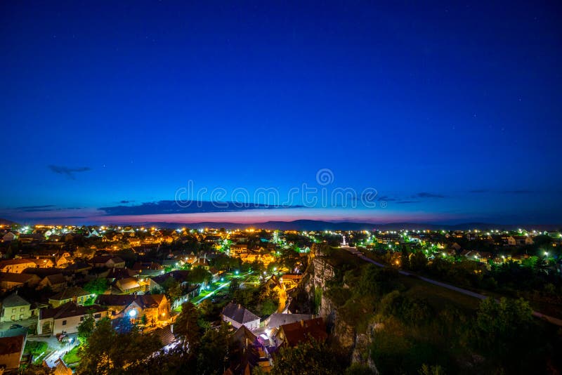 Fotografia Regional Da Casa Durante A Noite Imagem. Imagem: 83066251