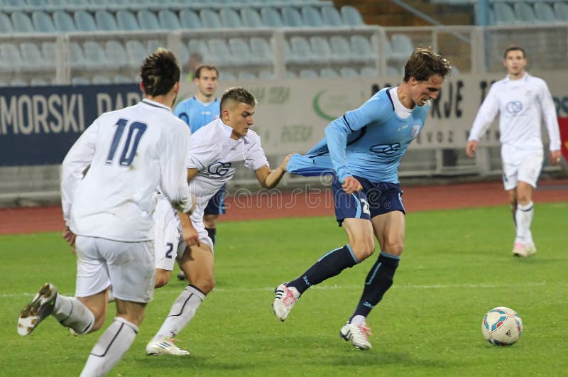 Foul (yellow card) editorial photo. Image of league, foot - 21891211