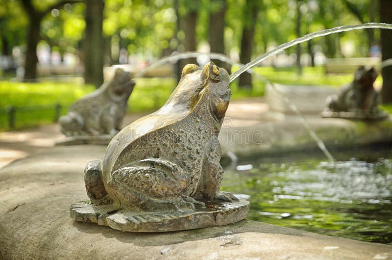 Fountain with Elements of Frogs Stock Image - Image of park, design ...