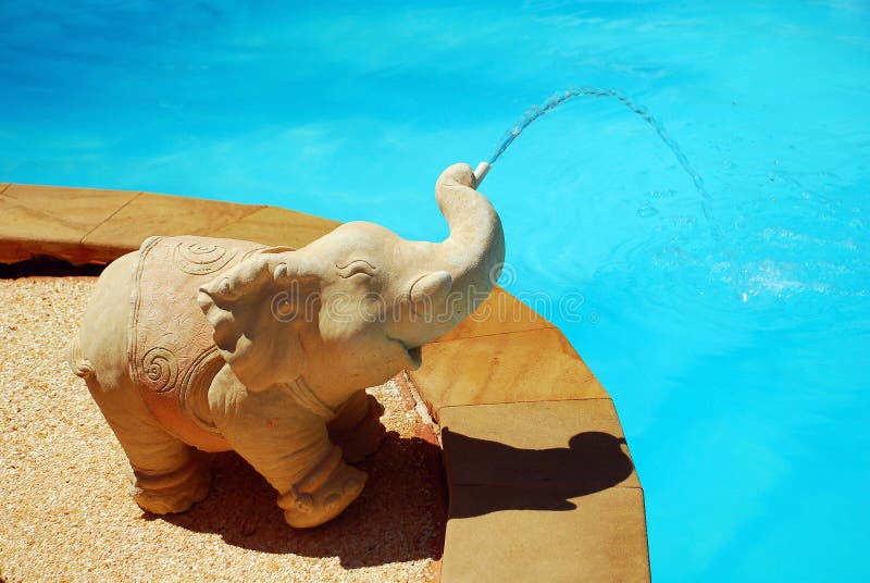 Fountain Elephant Near Pool Stock Image - Image of toss, pool: 27259639
