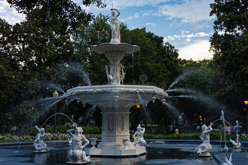 Fountain at Forsyth Park in Savannah Stock Image - Image of attraction ...