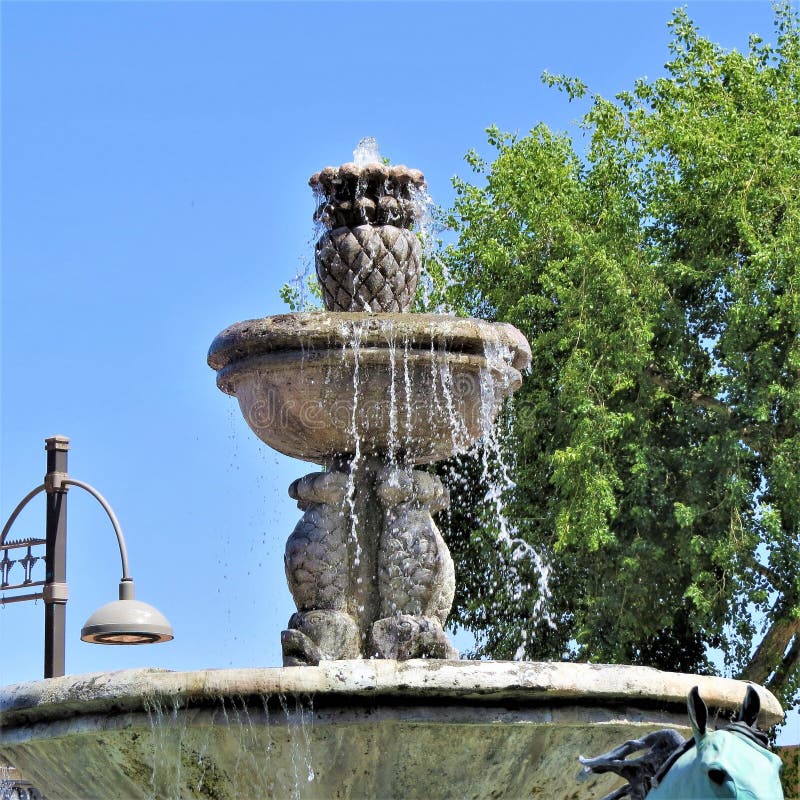 Fountain, Landmark, Water Feature, Water Picture. Image: 123469898