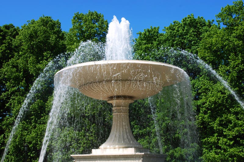 Fountain in park stock image. Image of concrete, white - 19486997