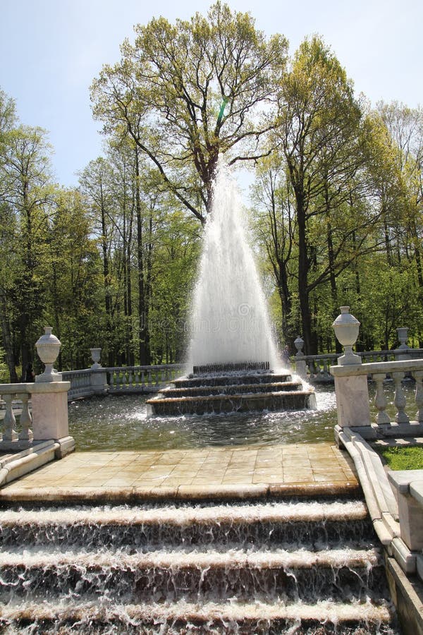 Fountain the Pyramid editorial photography. Image of sight - 65752577