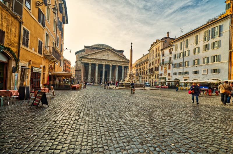Square of pantheon in Rome stock image. Image of worship - 102064133