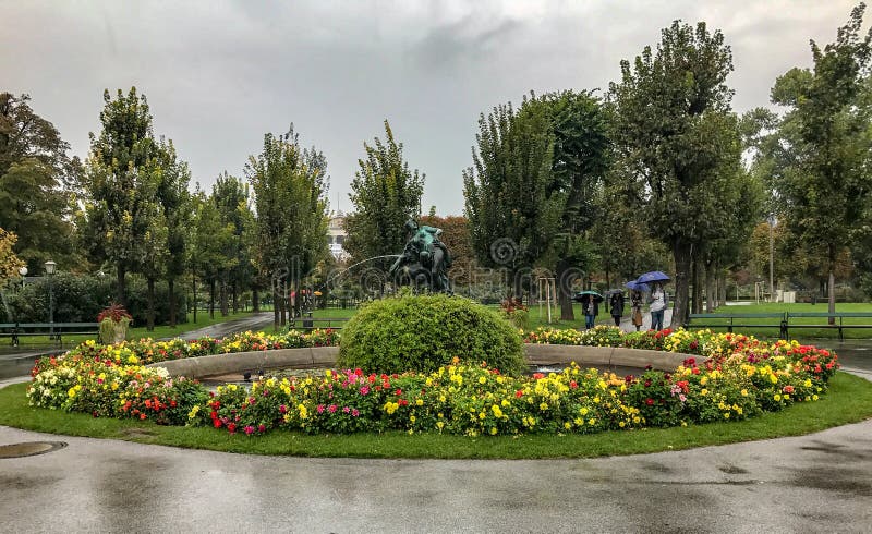Rainy October Day editorial photo. Image of rainy, toronto - 160240101