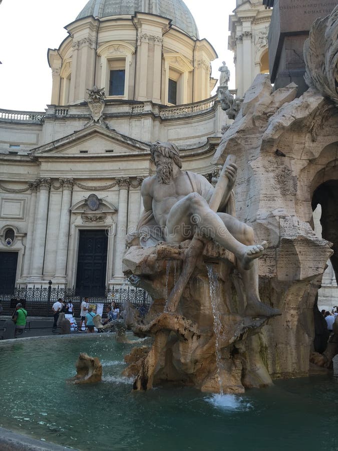 Fountain, Water, Statue, Sculpture Picture. Image: 129547728