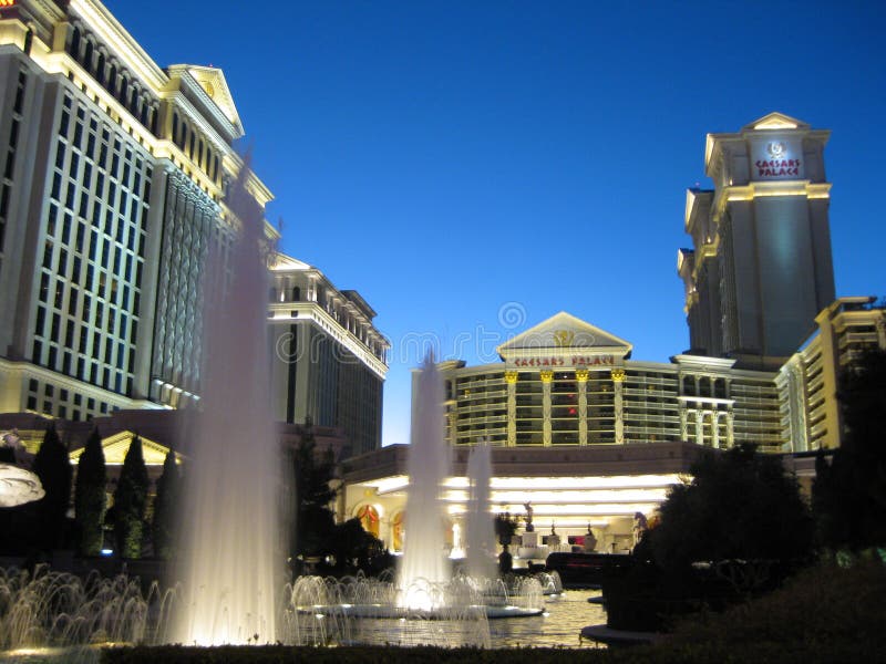 Fountains at Caesars Palace Editorial Stock Image - Image of hotel ...