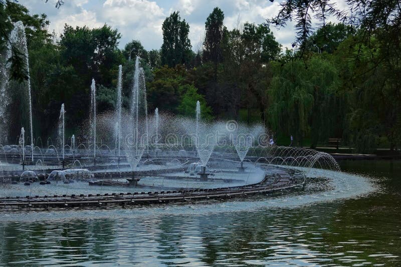 Fountains at IOR Park in Bucharest Stock Image - Image of water, europe ...