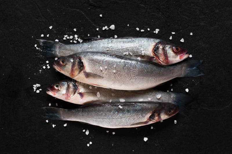 Four Fresh Raw Fish with Salt Stock Photo - Image of scales, food ...