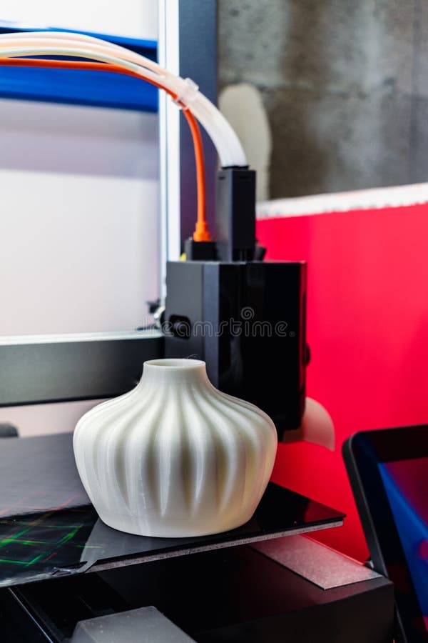 Four Heads 3d Printer, Four Extruders with an Object on the Tray, Pla ...