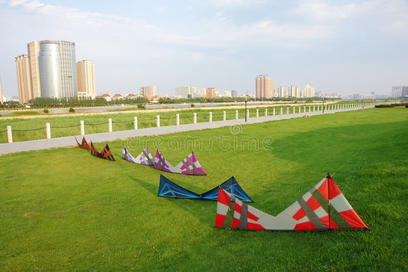 Four Line Kites Grass Stock Photos - Free & Royalty-Free Stock Photos ...