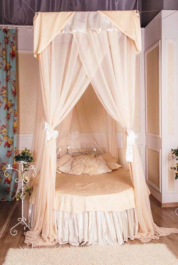 Four-poster bed stock image. Image of modern, poster - 80378573