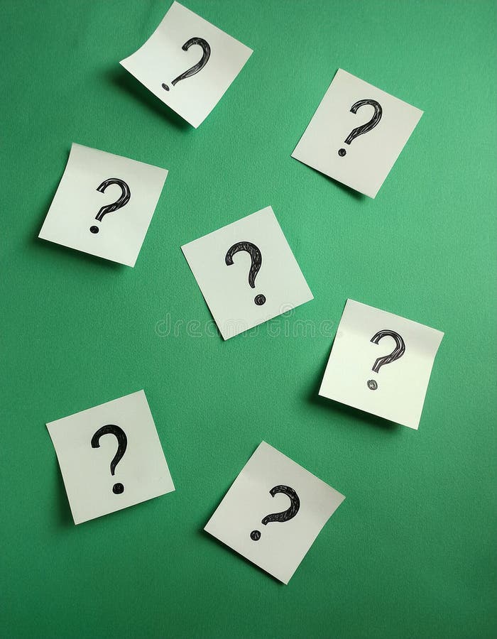 Paper Notes with Question Marks on Green Background, Flat Lay. Space ...