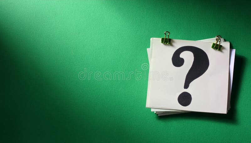 Paper Notes with Question Marks on Green Background, Flat Lay. Space ...