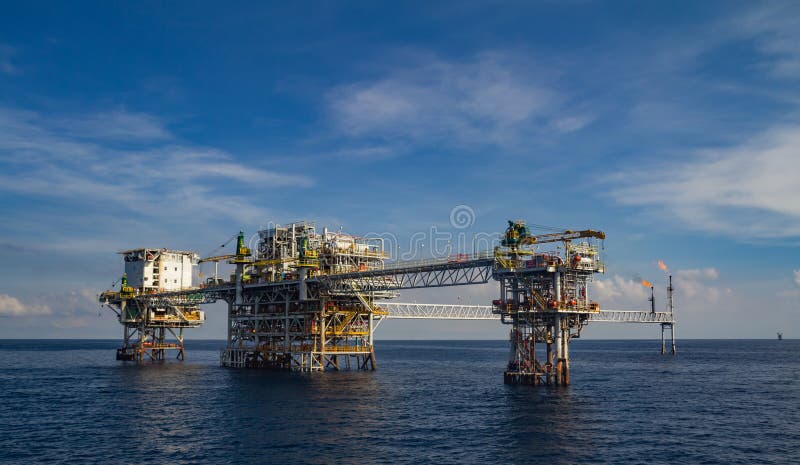 Offshore Oil Drilling Platform Under Clear Skies Stock Image - Image of ...