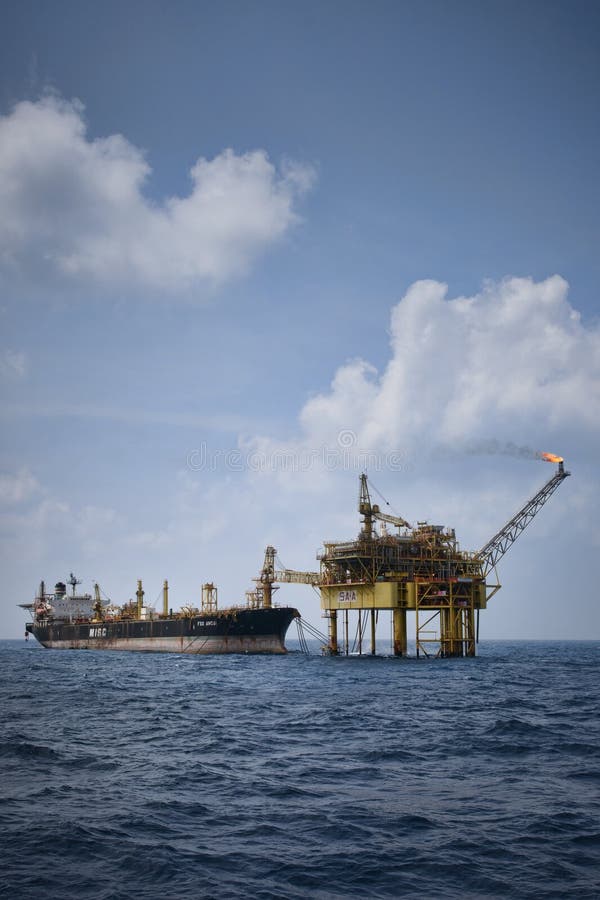 Offshore Worker South Angsi Lifting Operation Stock Photos - Free ...