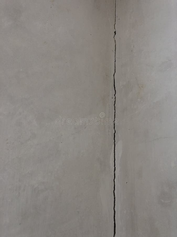 Fractured and Facade of the Wall Stock Image - Image of decline, broken ...