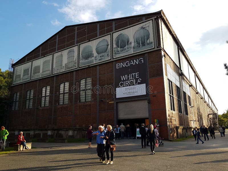 Fragmenten Van Industrieel Bederf Landschaftspark Nord Redactionele ...