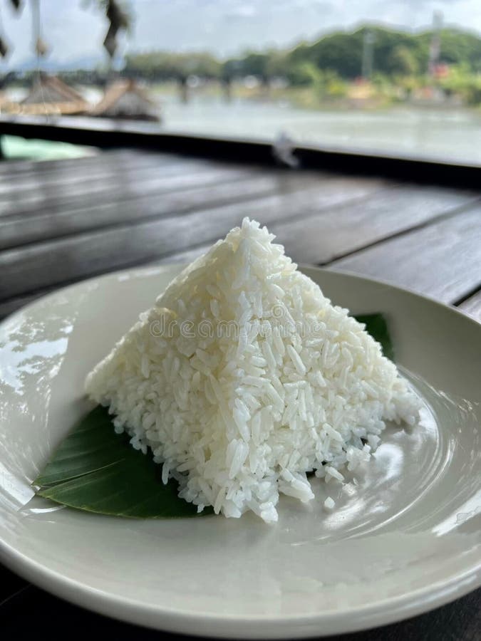 Fragrant Cooked Thai Jasmine Rice Stock Image - Image of thaifood ...