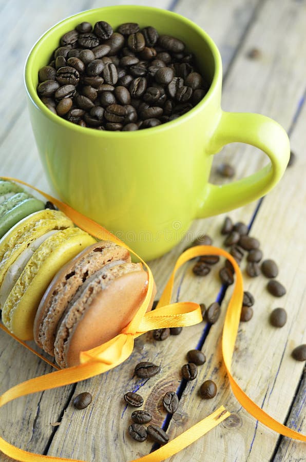 Fragrant Fried Coffee Beans Stock Photo - Image of breakfast, france ...