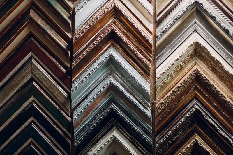 Framing Workshop. Making Baguette Handmade Picture Frame at Studio ...