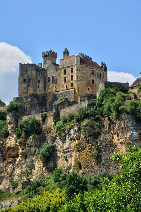 França, Castelo Da Idade Média De Beynac Em Dordogne Imagem de Stock ...