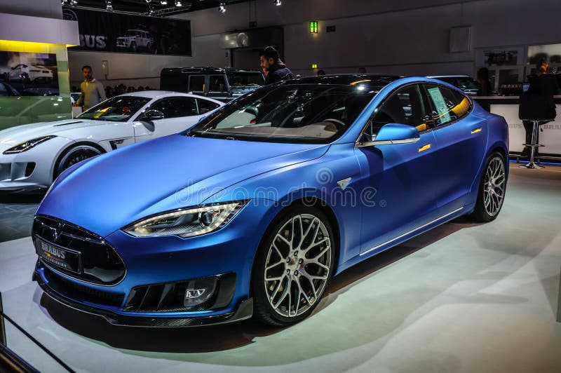 FRANCOFORTE - SEPT 2015: Modelo S Brabus De Tesla Apresentado Em IAA ...