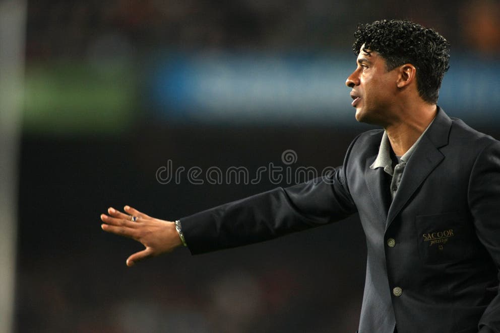 Frank Rijkaard editorial photo. Image of galatasaray - 13225701
