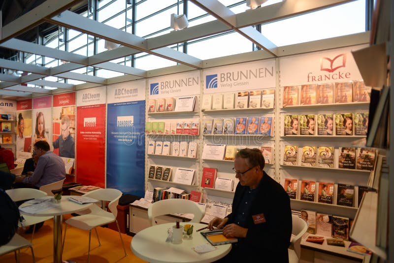 Frankfurt Book Fair editorial stock image. Image of authors - 131061489