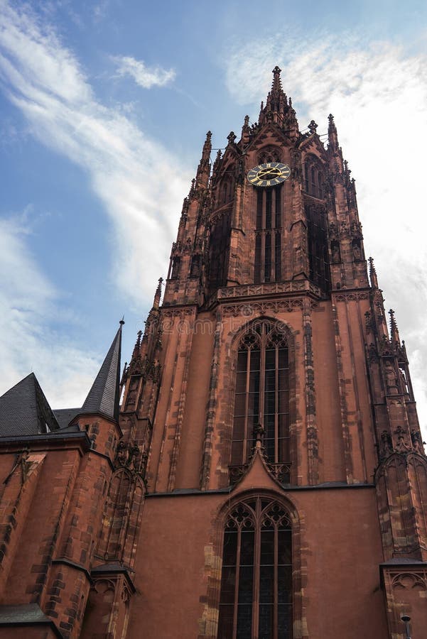 Frankfurt Cathedral with Gothic Architecture and Clock Facade Stock ...