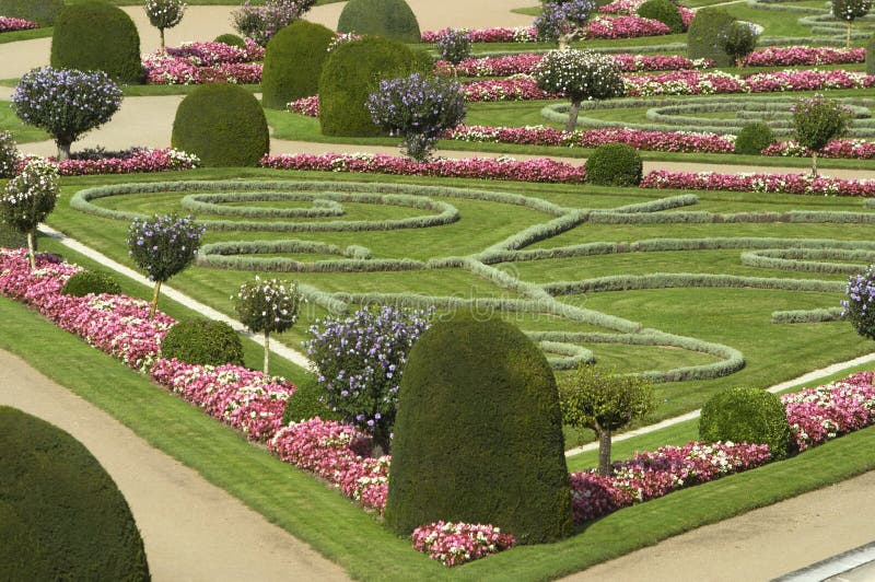 Franse Tuin, Kasteel Van Vayres in Gironde Stock Foto - Image of ...