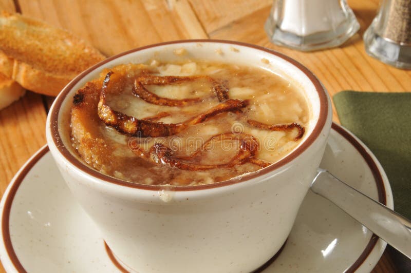 De Franse Soep Van De Ui Met Croutons Stock Foto - Image of smakelijk ...