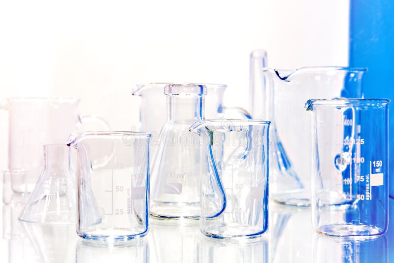 Frascos De Vidrio De Laboratorio Imagen de archivo - Imagen de fondo ...