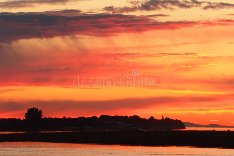 Fraser River Sunset, Delta, British Columbia Stock Photo - Image of ...