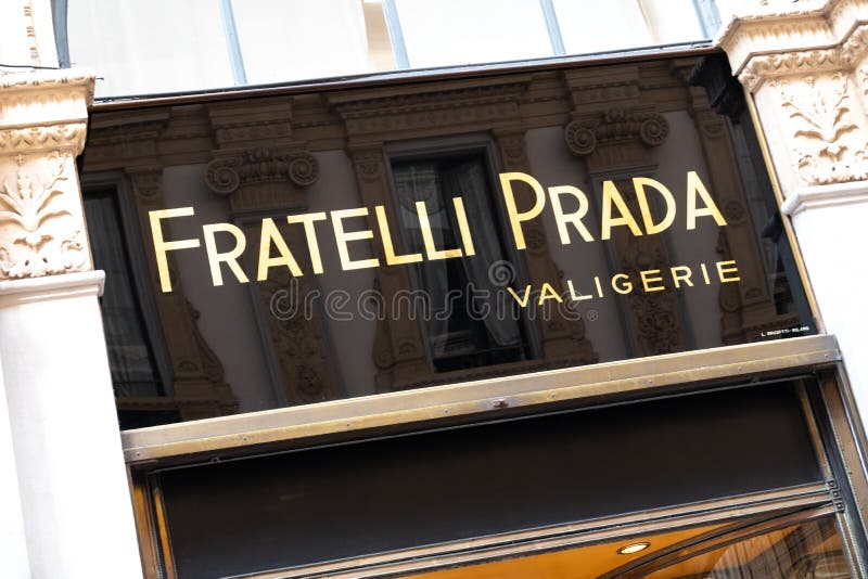 Fratelli Prada stockent photographie éditorial. Image du fashionable ...