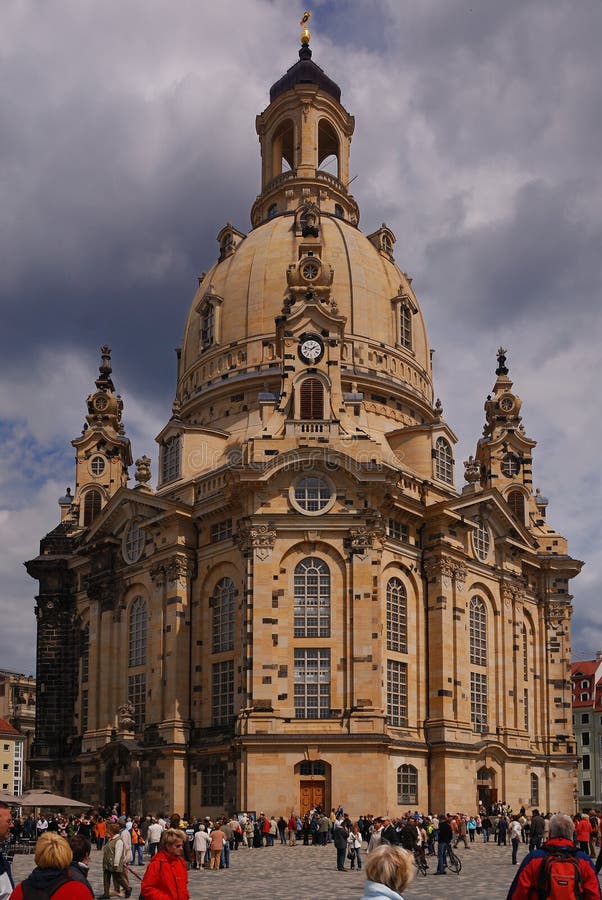 Frauenkirche Dresda, Chiesa Della Nostra Signora Immagine Stock ...