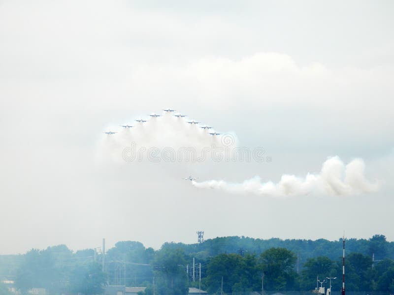 Italian Frecce Tricolori National Jet Team Final 9 Jet Formation with ...