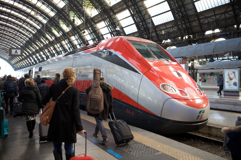 Frecciarossa train editorial photography. Image of trenitalia - 22481757