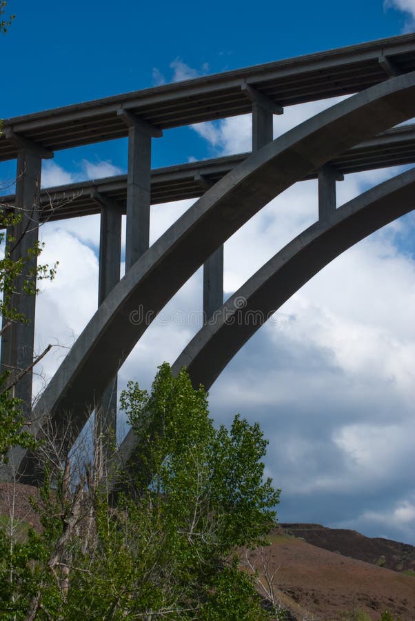 Fred G. Redmon Memorial Bridge Over Selah Creek Stock Image - Image of ...